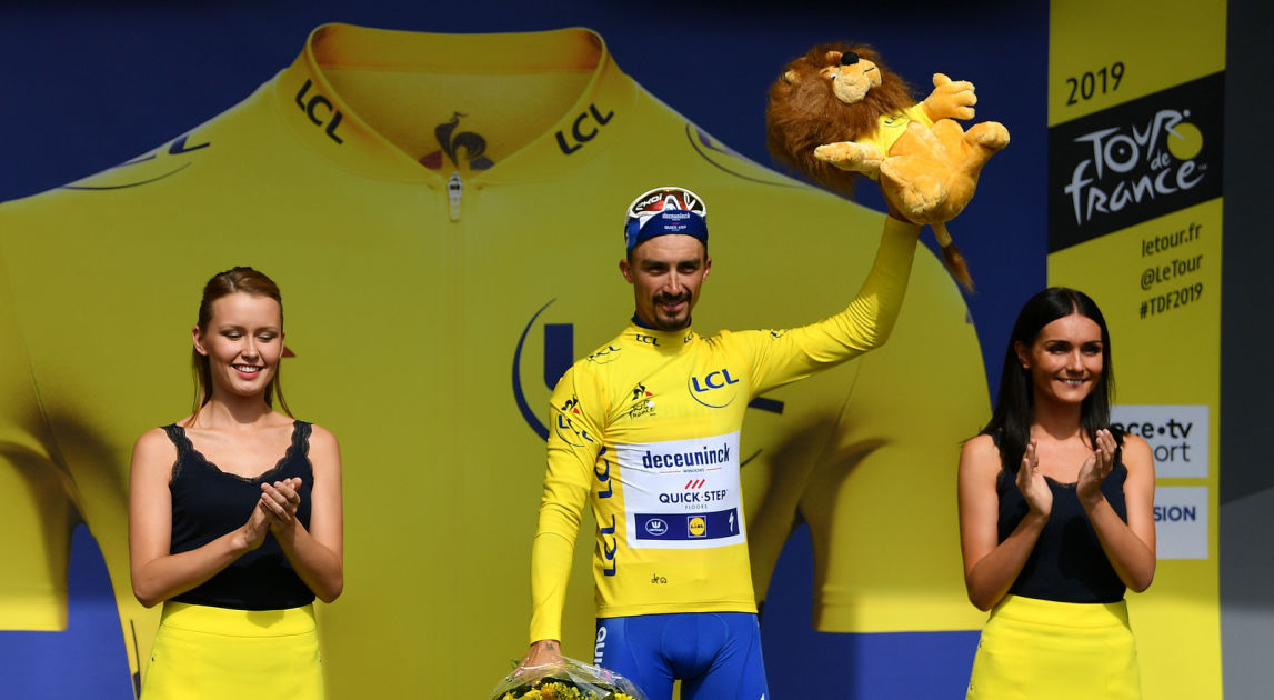 Alaphilippe carries Tour de France yellow jersey into Pau ITT | Soudal ...